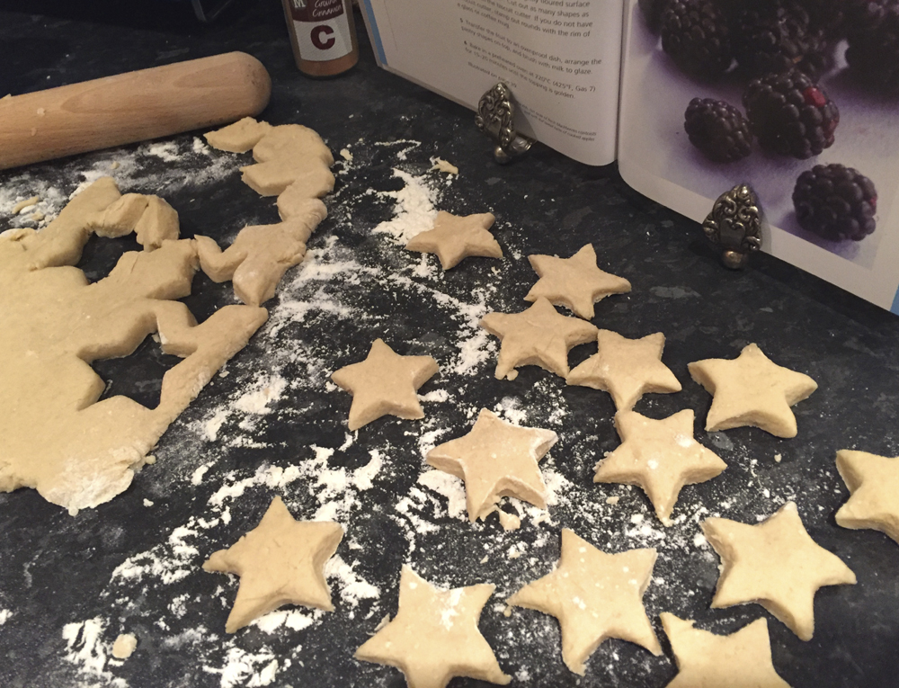 Apple & Blackberry Christmas Cobbler – English Rose from Manchester's Blog